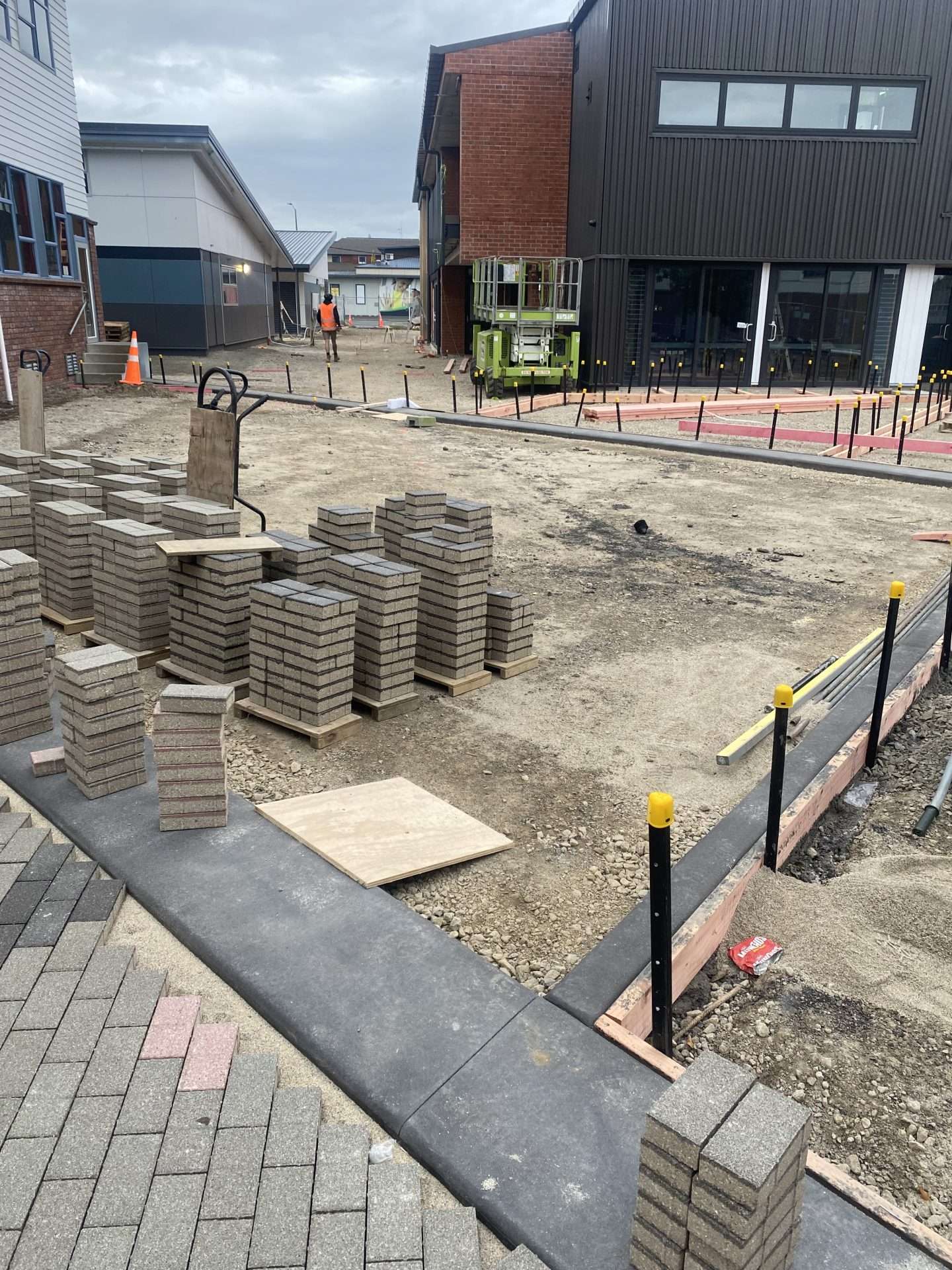 Dry Cast Paving - A1 Cobble and Concrete